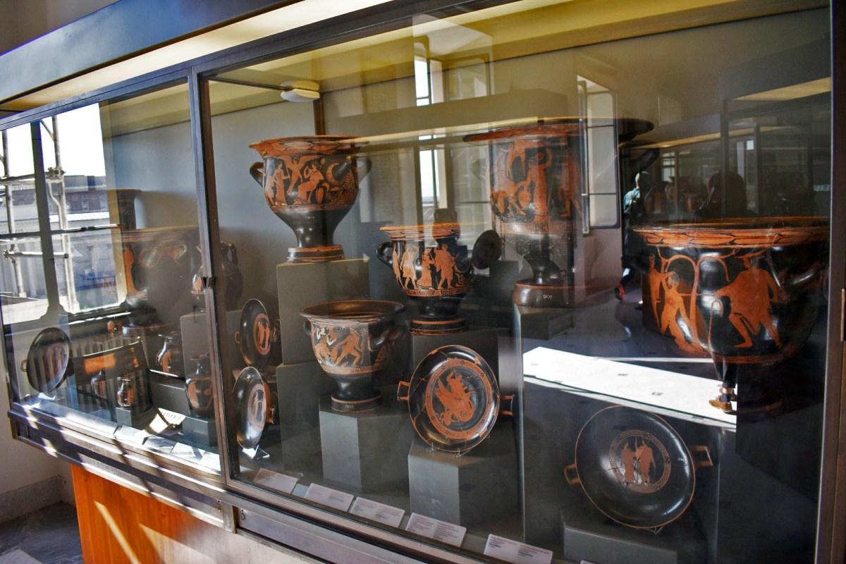 Mythical Ceramics: The Gregorian Etruscan Museum – The Portrait of a ...
